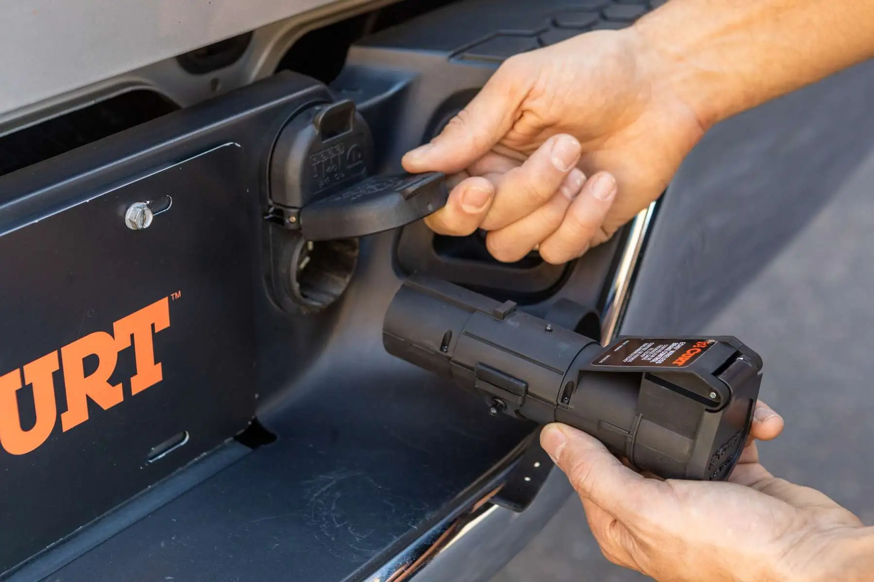 CURT Echo Brake Controller Troubleshooting Guide: Common Issues & Fixes